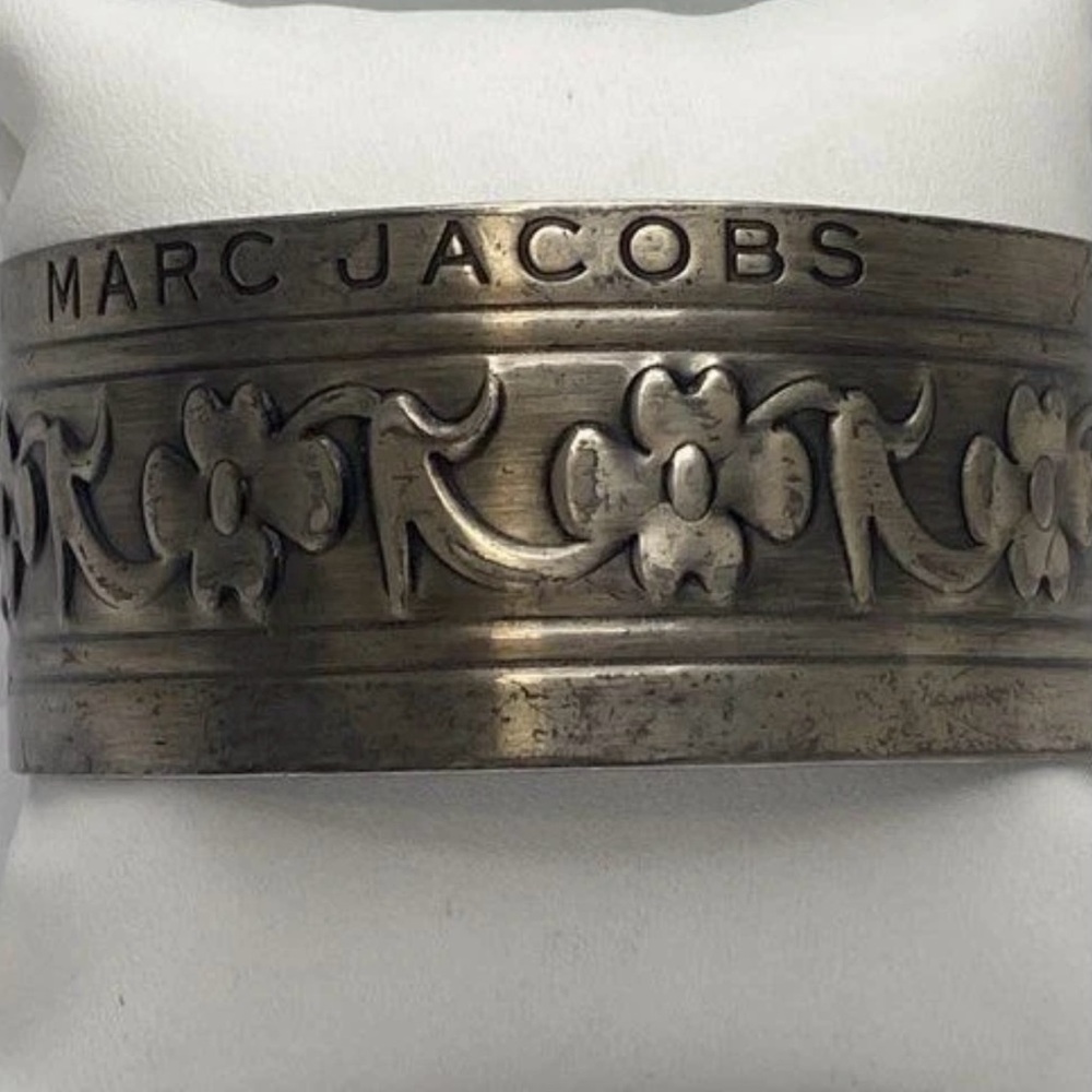 Marc Jacobs Silver Floral Cuff Bracelet, Used! - Gem